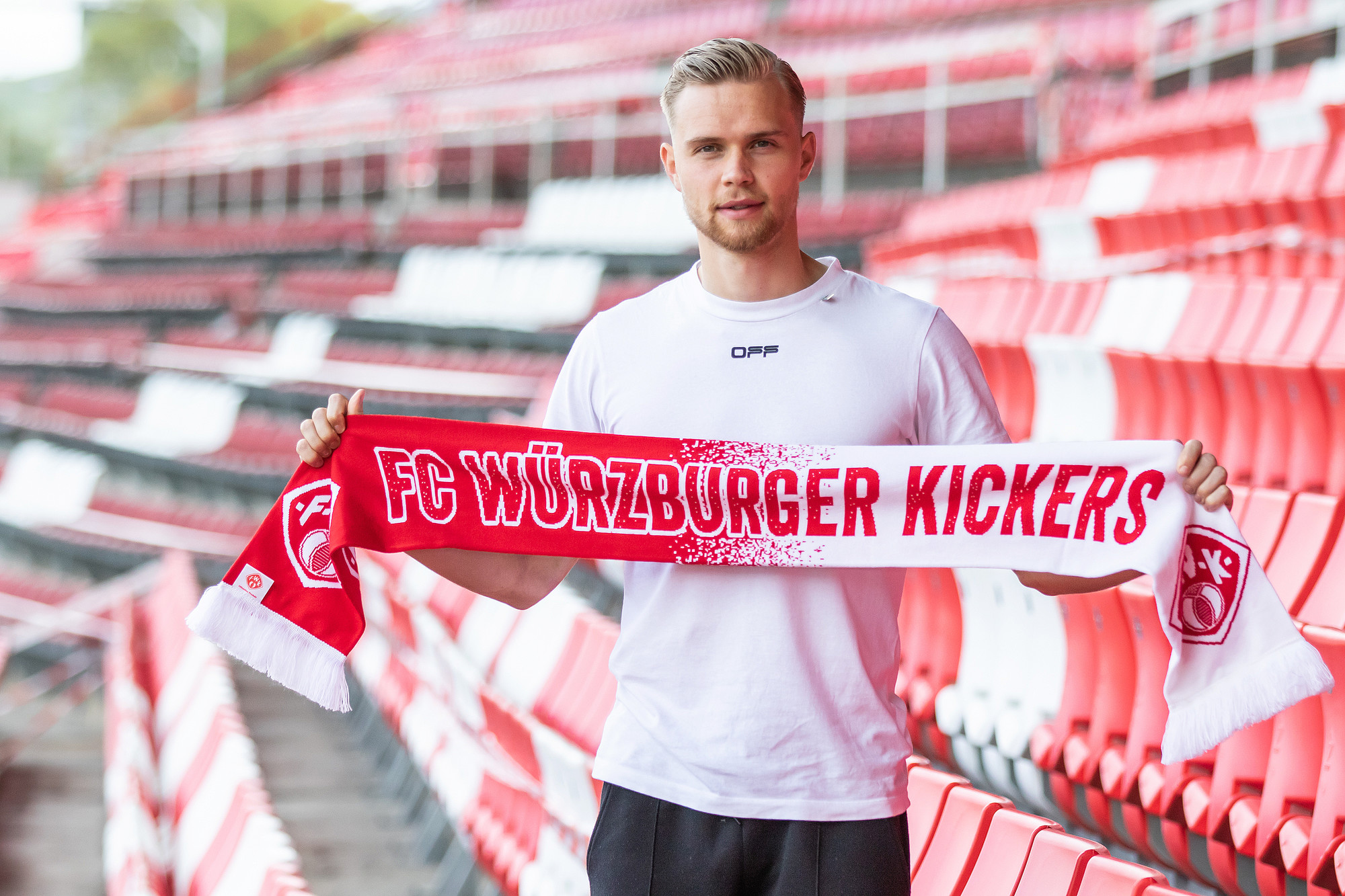 Dreijahresvertrag: Der FWK holt Defensiv-Allrounder Lars Dietz vom 1 ...